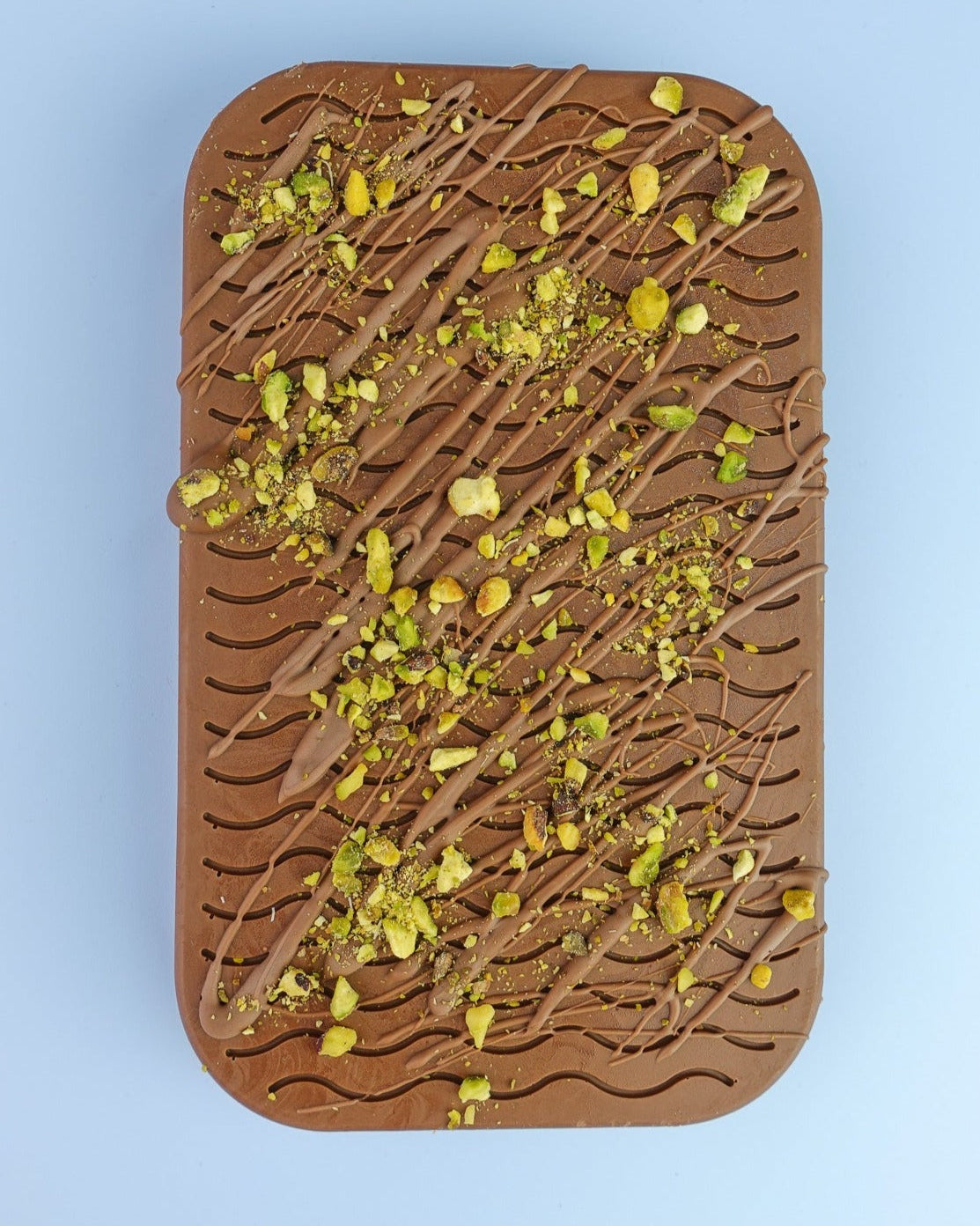 Pistachio Milk Chocolate Knafeh Bar 500g – scomelette